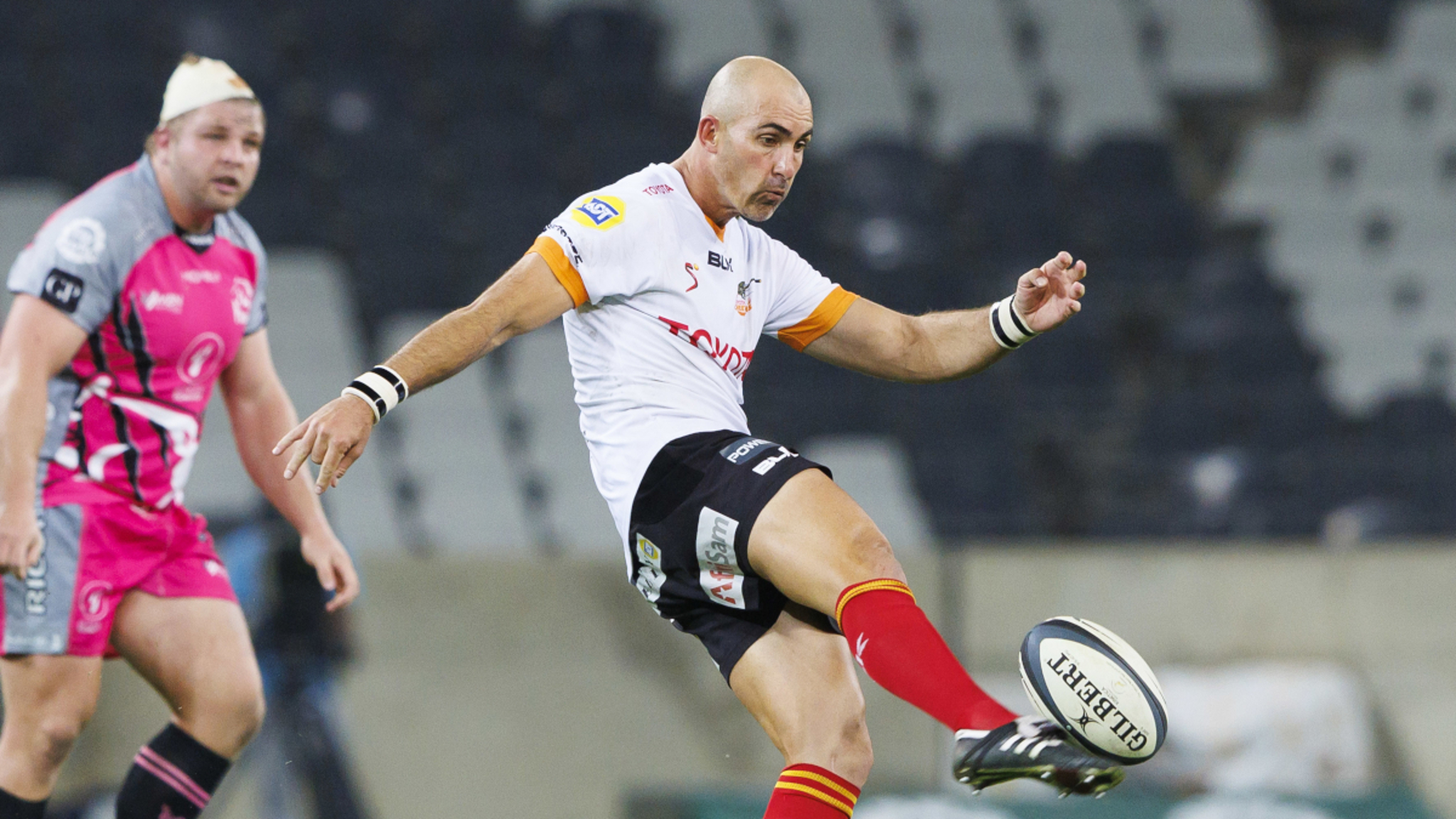 39-year old Pienaar signs for another season | SuperSport