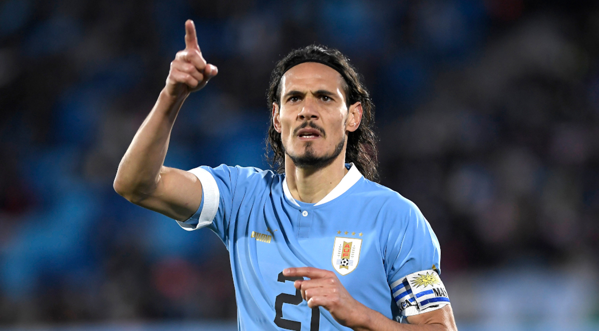Edinson Cavani joins Spain's Valencia | SuperSport