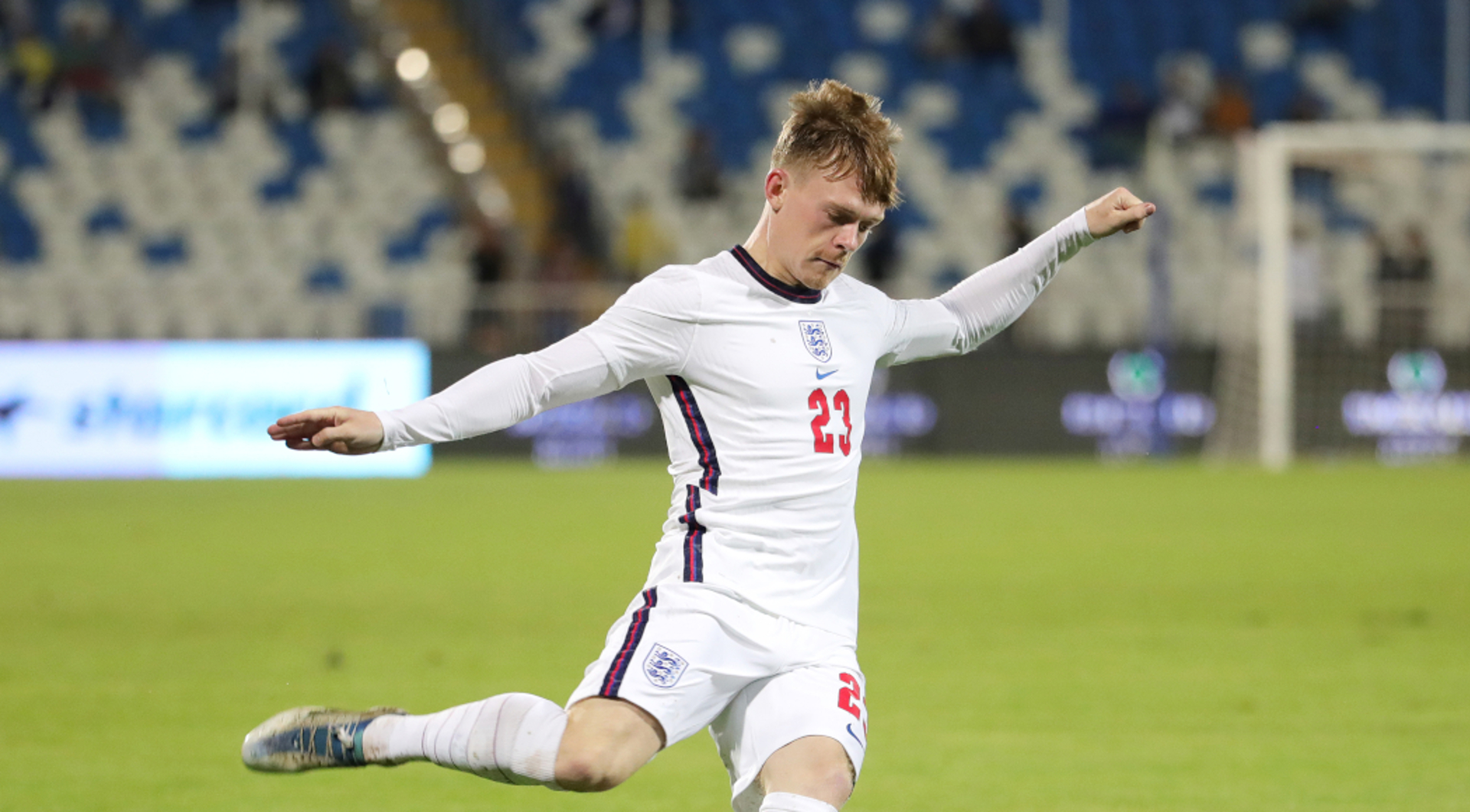 Brentford sign Lewis-Potter from Hull in club record deal | SuperSport