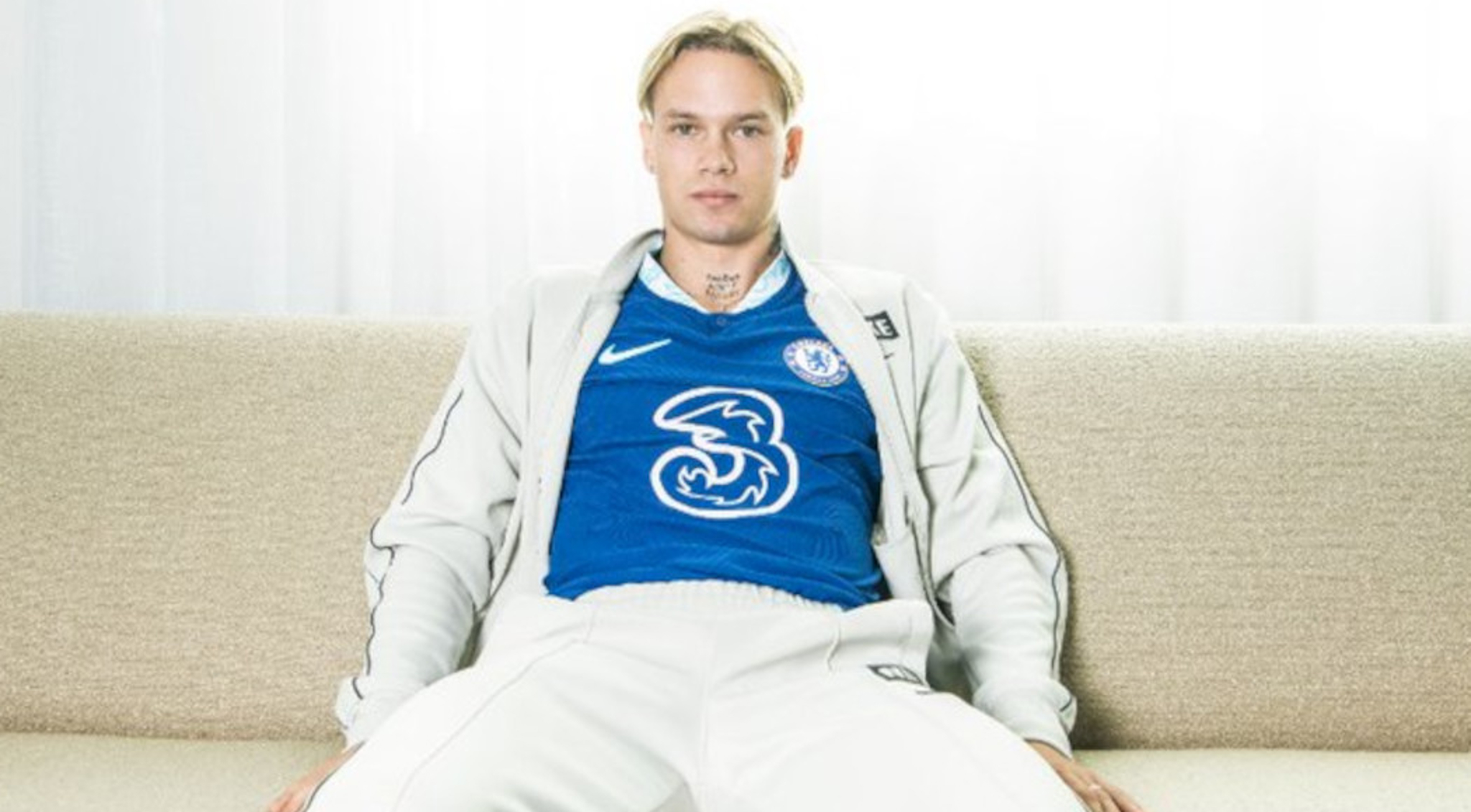 Chelsea sign Ukrainian winger Mudryk | SuperSport