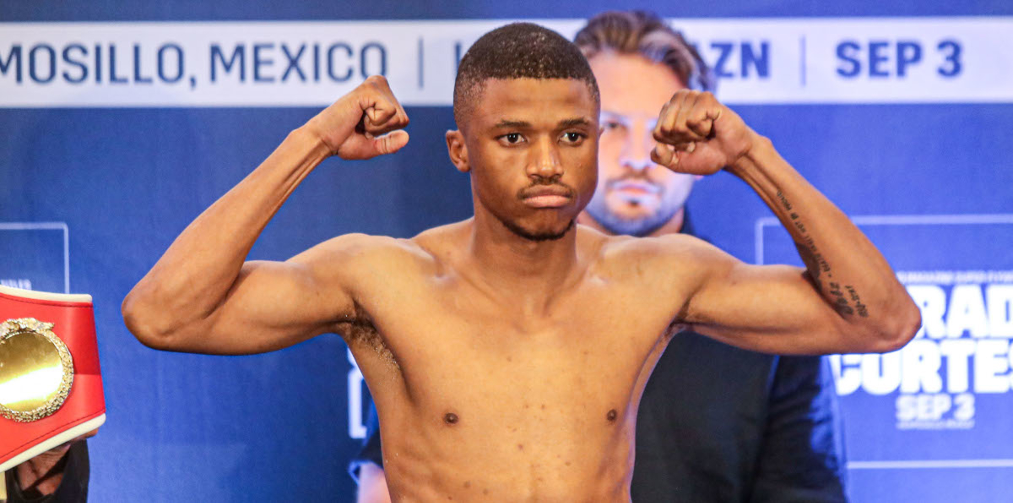 Sivenathi Nontshinga named boxer of the year | SuperSport