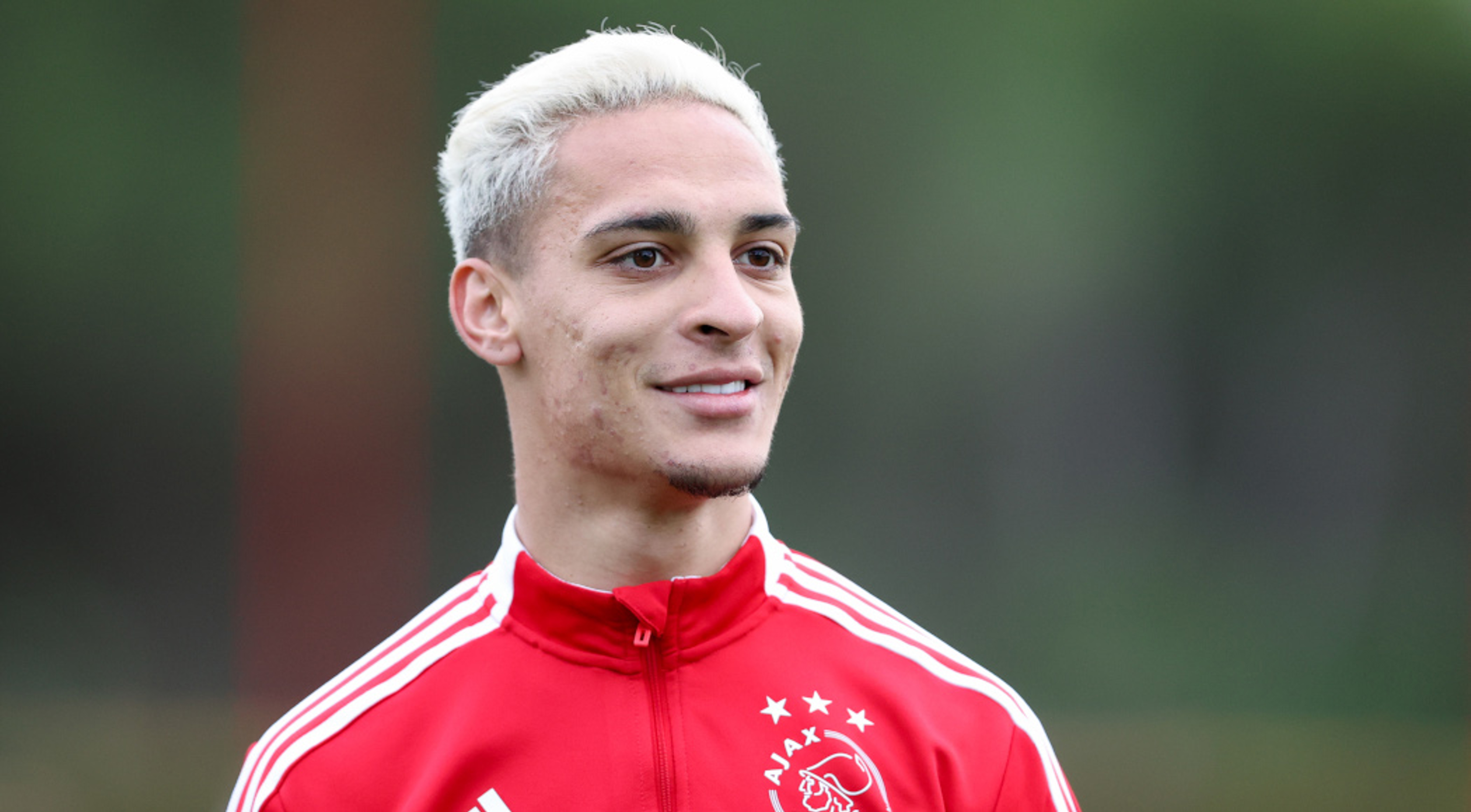 Man Utd agree deal to sign winger Antony from Ajax | SuperSport