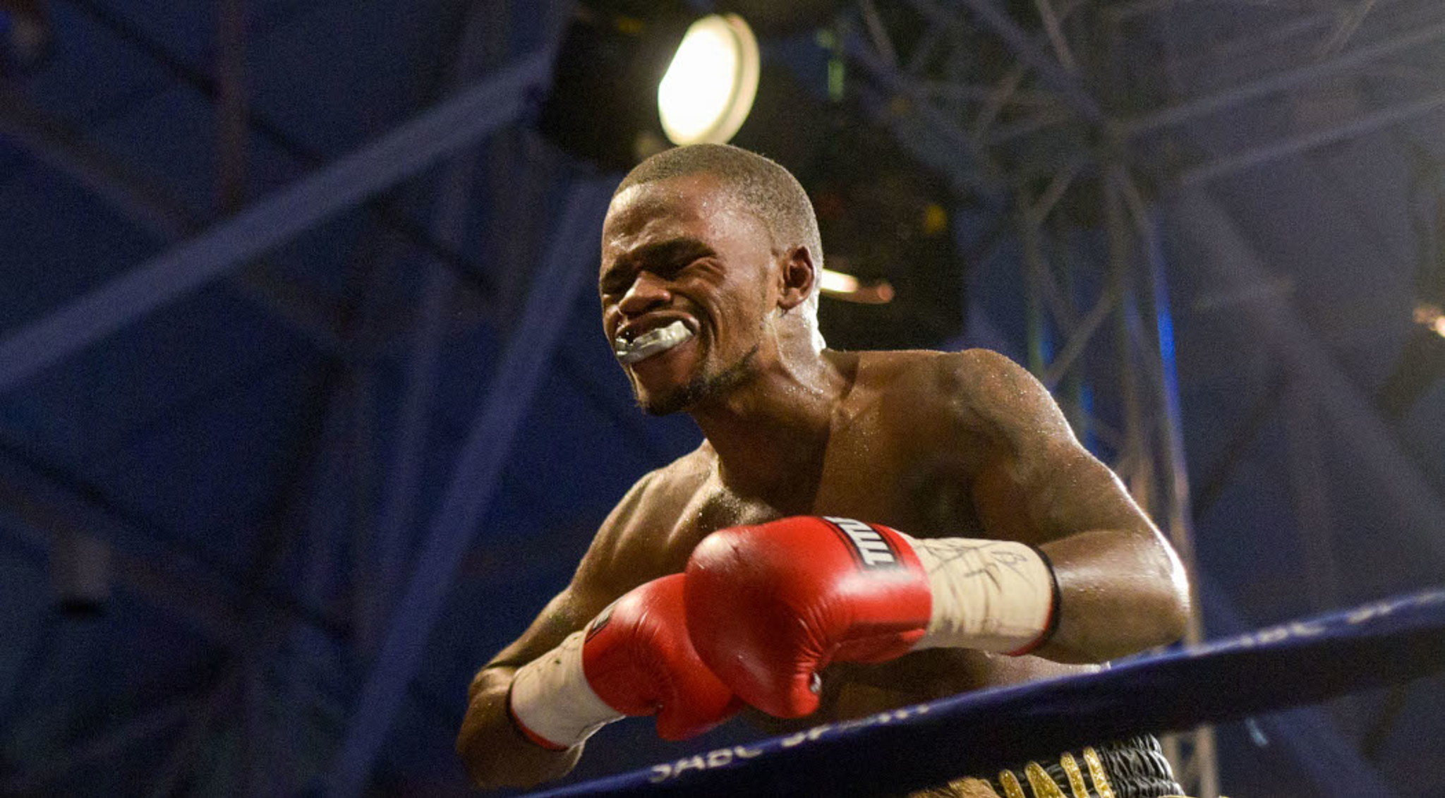 Dlamini fights for vacant IBO featherweight belt | SuperSport
