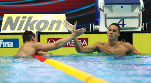 Romanian 17-year-old Popovici wins 100m freestyle world title | SuperSport