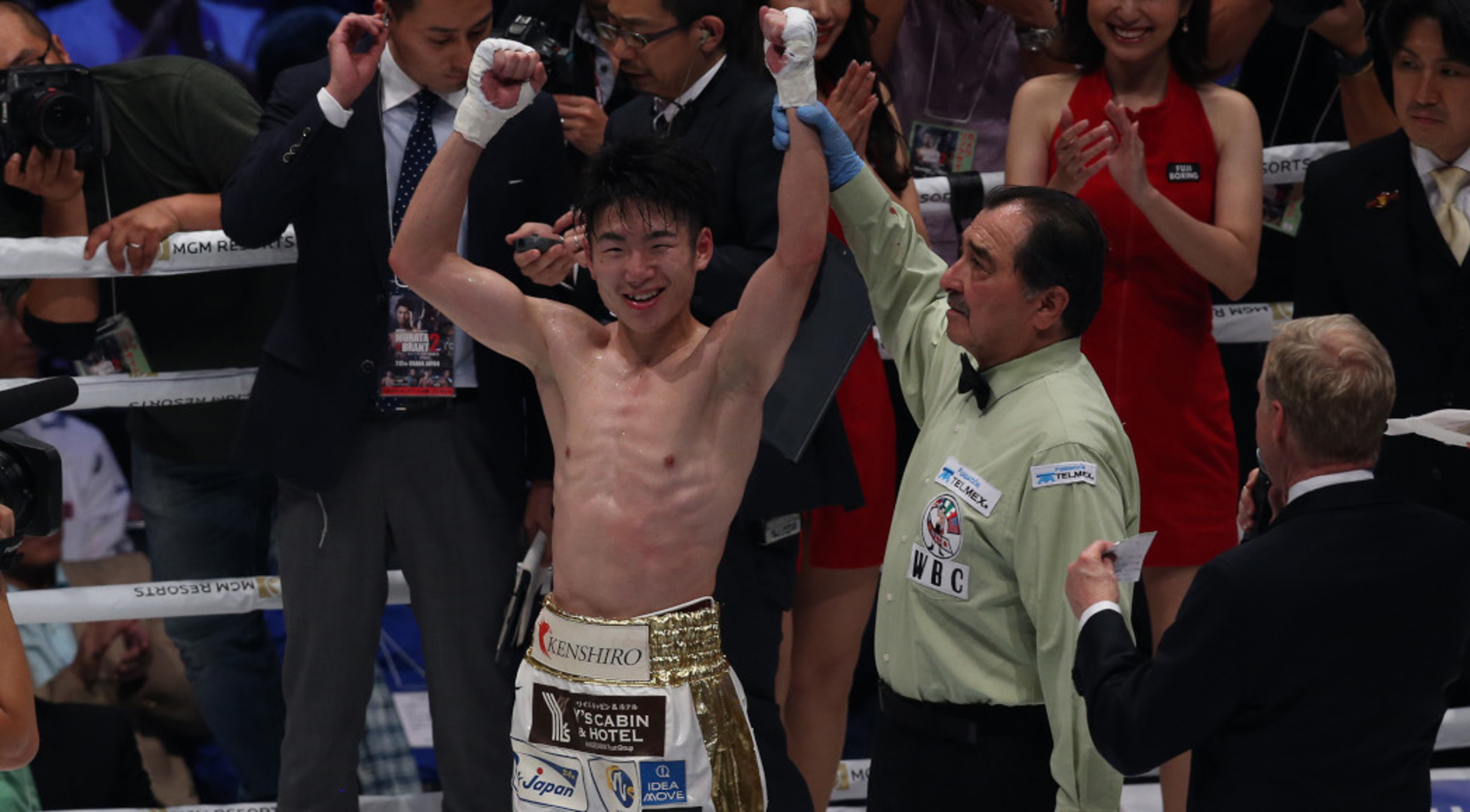 Kenshiro Teraji and Hiroto Kyoguchi meet in a unification match ...