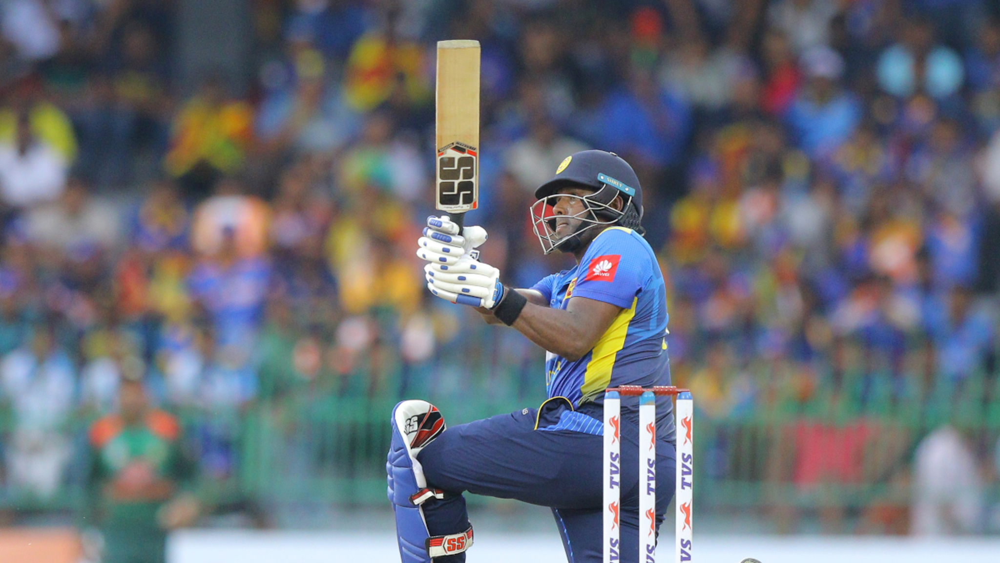 Sri Lanka drops Mathews from World Cup qualifiers | SuperSport