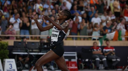 Kenyas Kipyegon Sets Womens Mile World Record Her Third Of Season
